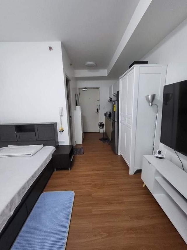Linear Makati Tower 2 For Sale on Carousell