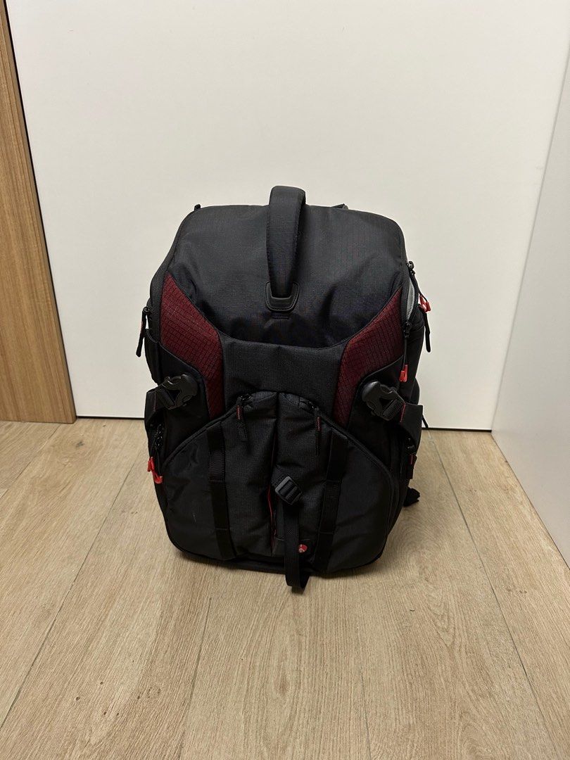 Matterport Pro2 Camera + stand + Backpack, Photography, Cameras on ...