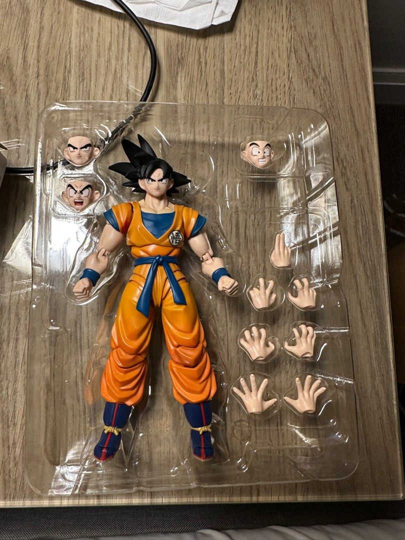 MIB S.H. Figuarts SHF Superhero Movie + Super Saiyan Goku SET, Hobbies ...
