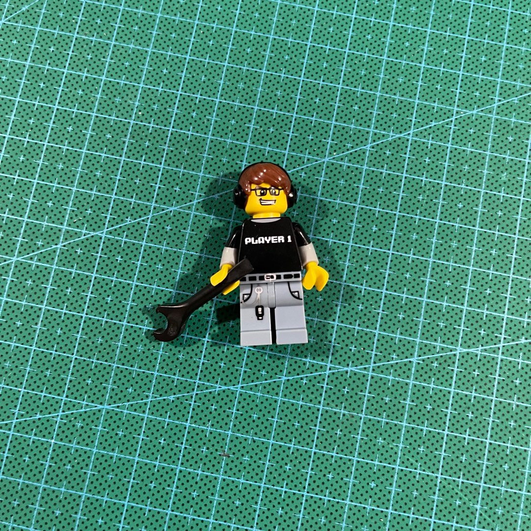 Minifigures Lego Video Game Guy ORIGINAL 100%, Toys & Collectibles ...