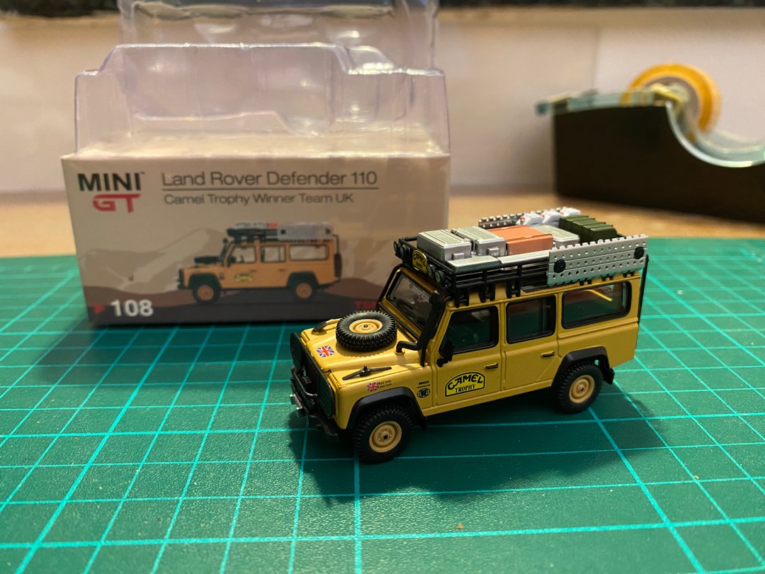 minigt Mini gt Land rover defender 108, 興趣及遊戲, 玩具 & 遊戲類 - Carousell