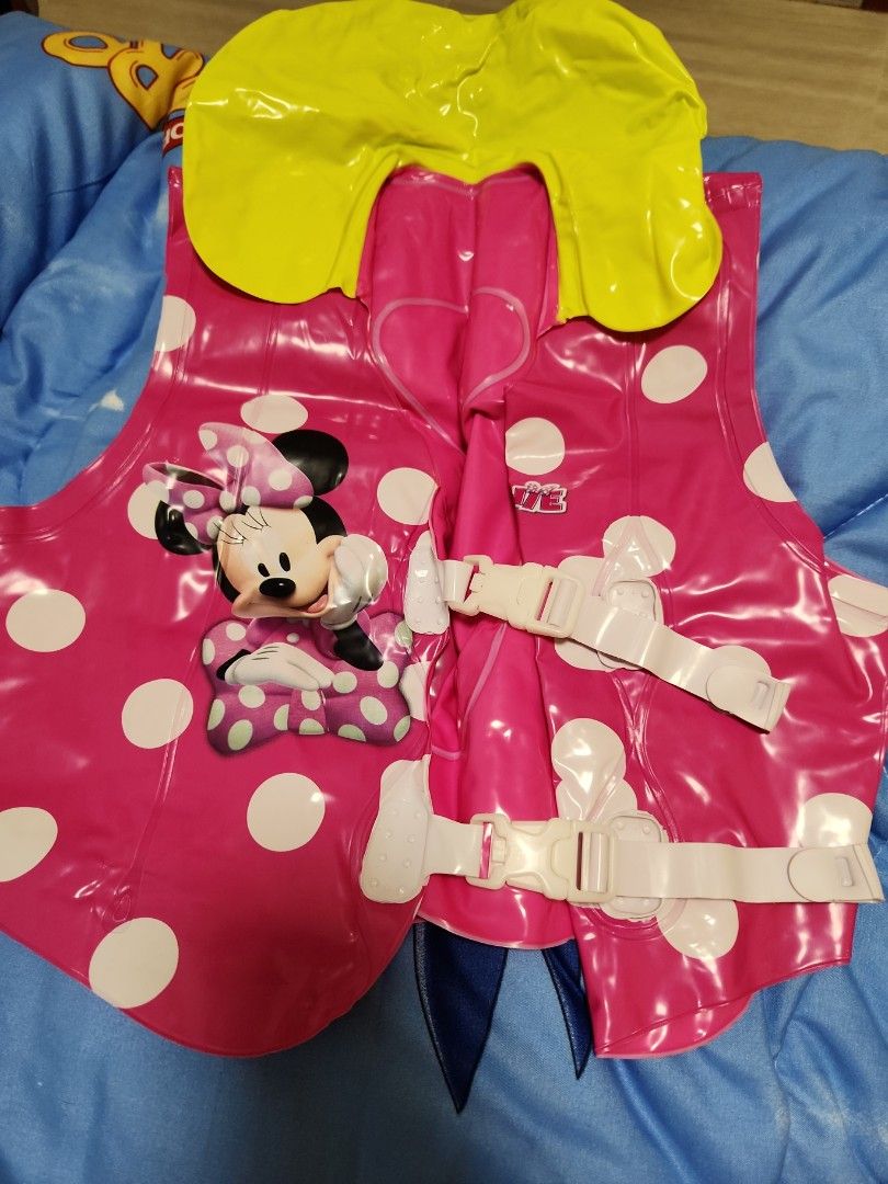 Minnie mouse float, Babies & Kids, Babies & Kids Fashion on Carousell