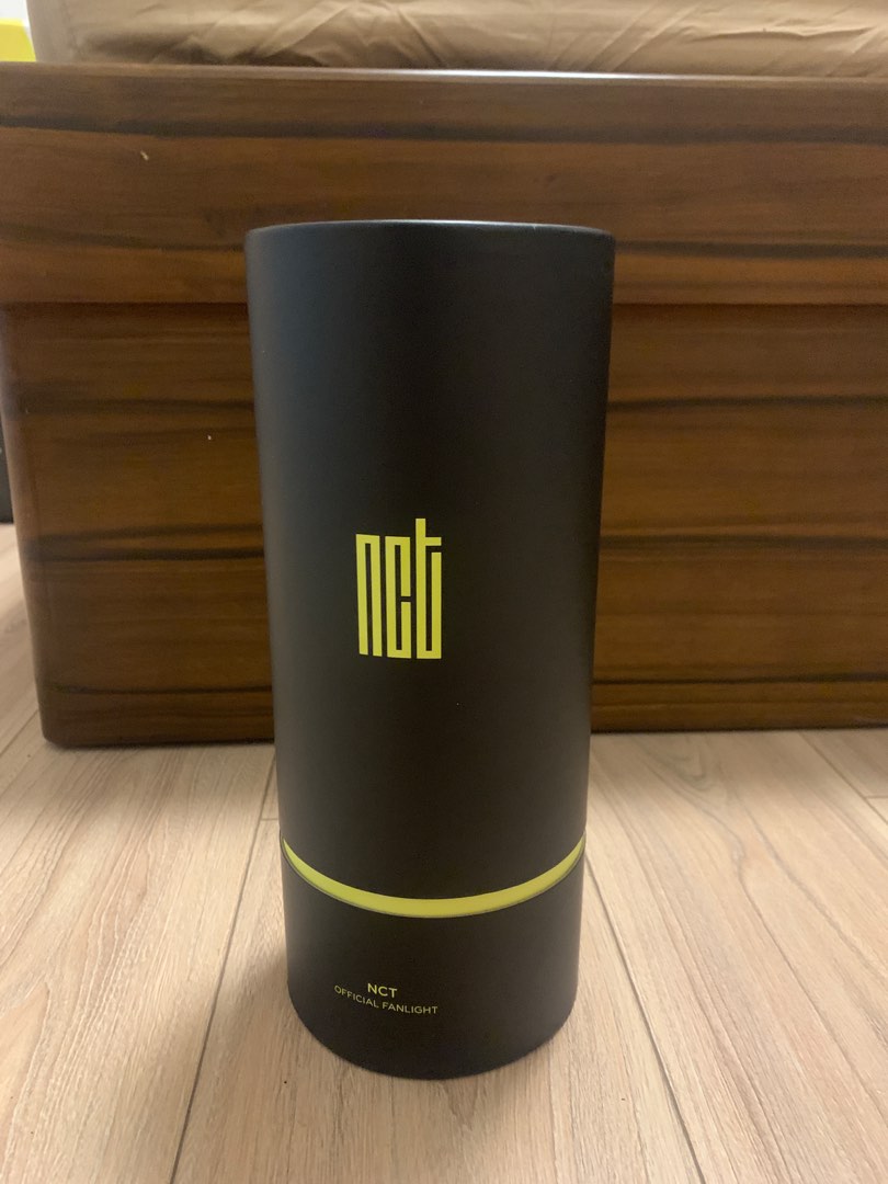 NCT Official Lightstick Neobong, Hobbies & Toys, Music & Media, Music ...