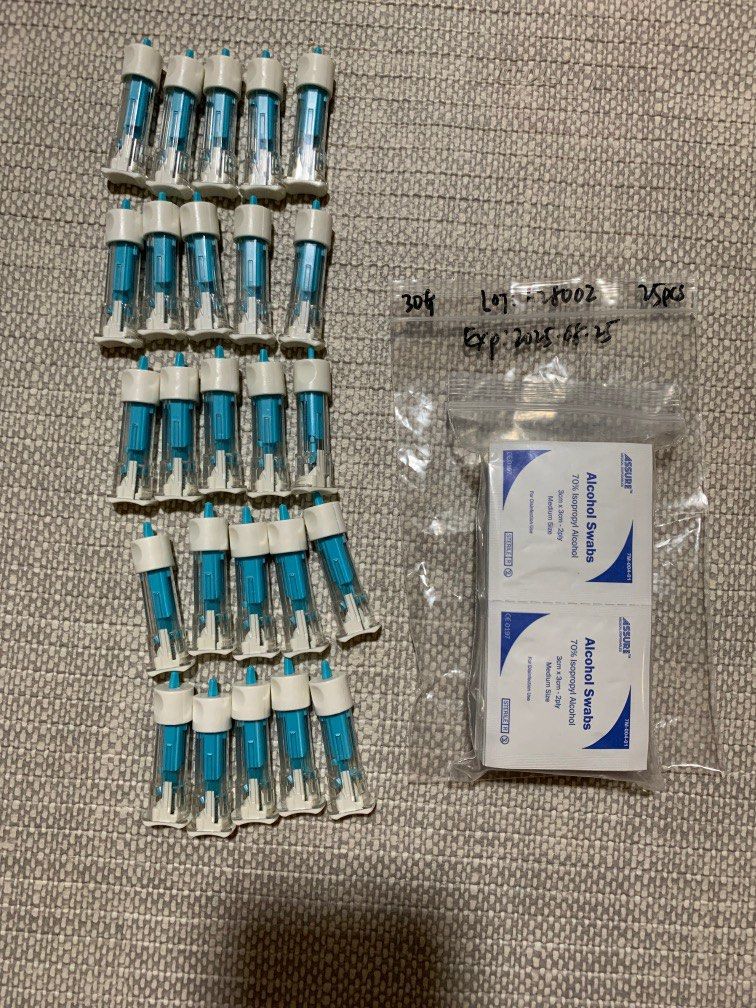 Needle for blood glucose daily checks, Health & Nutrition, Medical ...