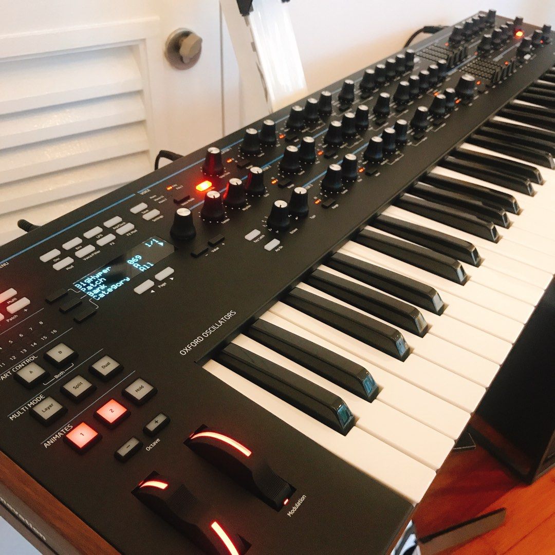 Novation Summit Synth, Hobbies & Toys, Music & Media, Musical ...