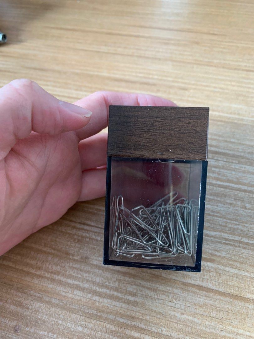 Paper clip magnet holders and pencil sharpeners, Hobbies & Toys ...