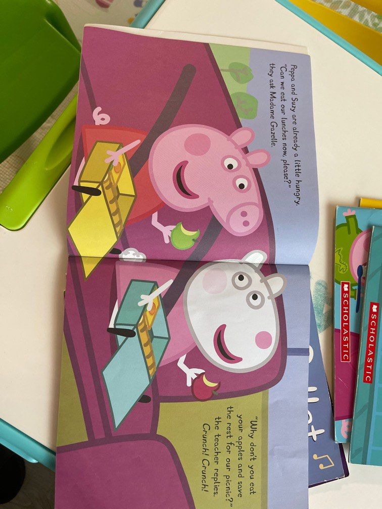 Peppa Pig Story Book, 興趣及遊戲, 書本 & 文具, 小說 & 故事書 - Carousell