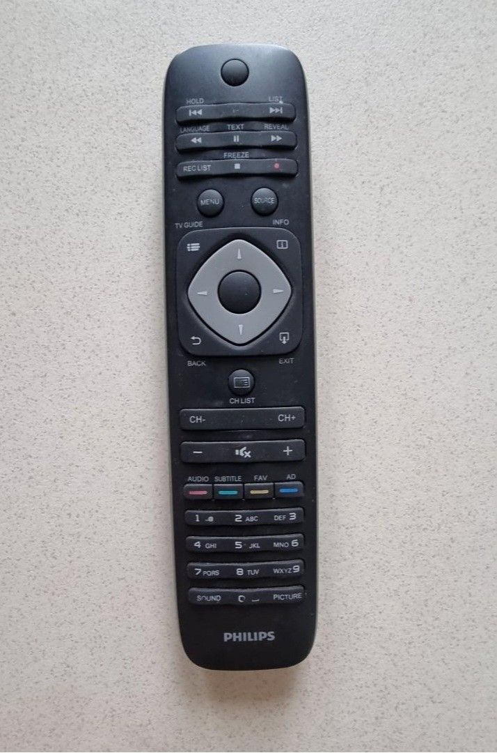 Philips 32" Standing TV, TV & Home Appliances, TV & Entertainment, TV ...