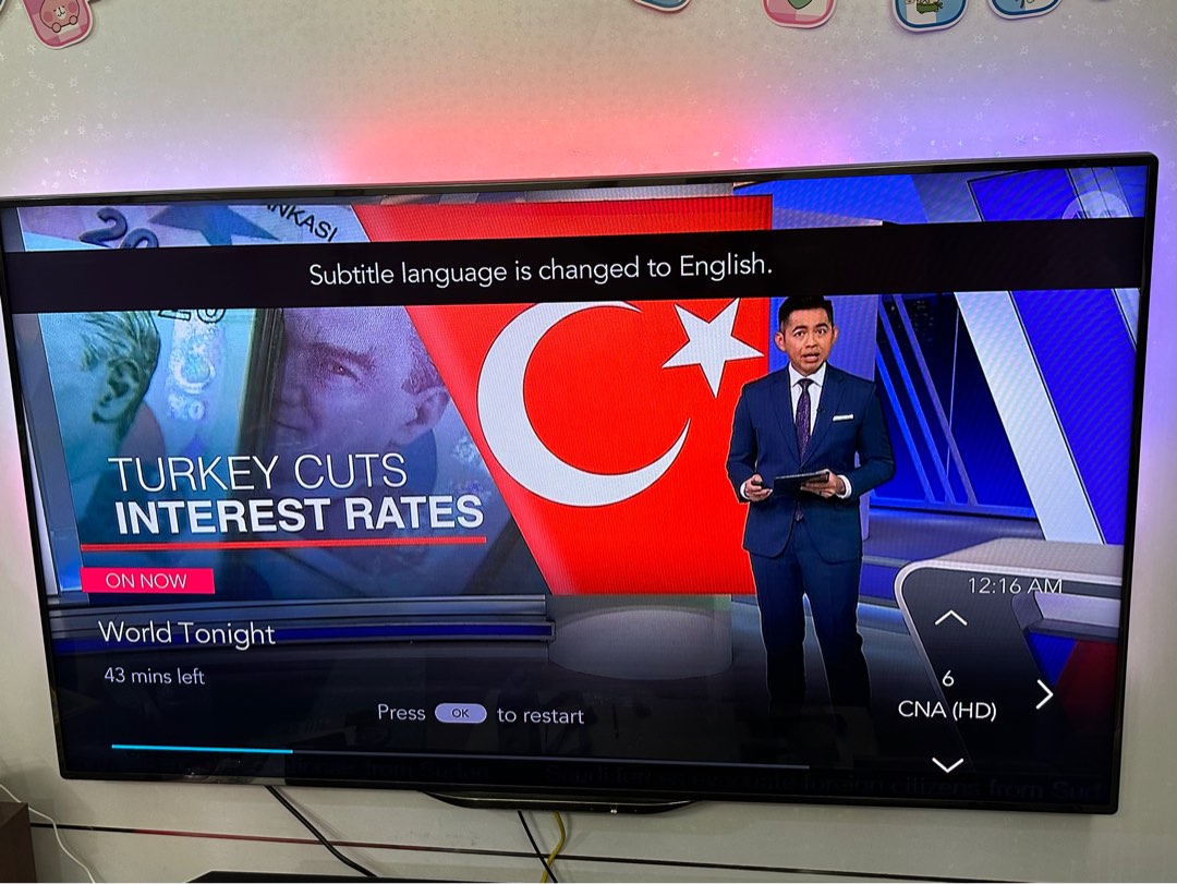 Philips 55 inch Full HD ambient light TV, TV & Home Appliances, TV ...