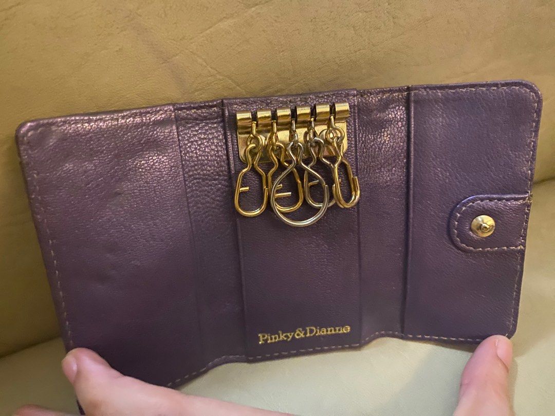 Pinky and Diane keyholder, Luxury, Bags & Wallets on Carousell