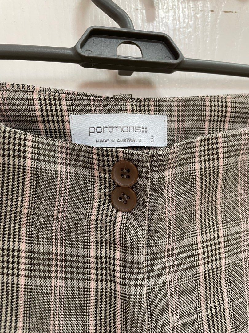 portmans tweed three quarter pants / berms, Women's Fashion, Bottoms ...