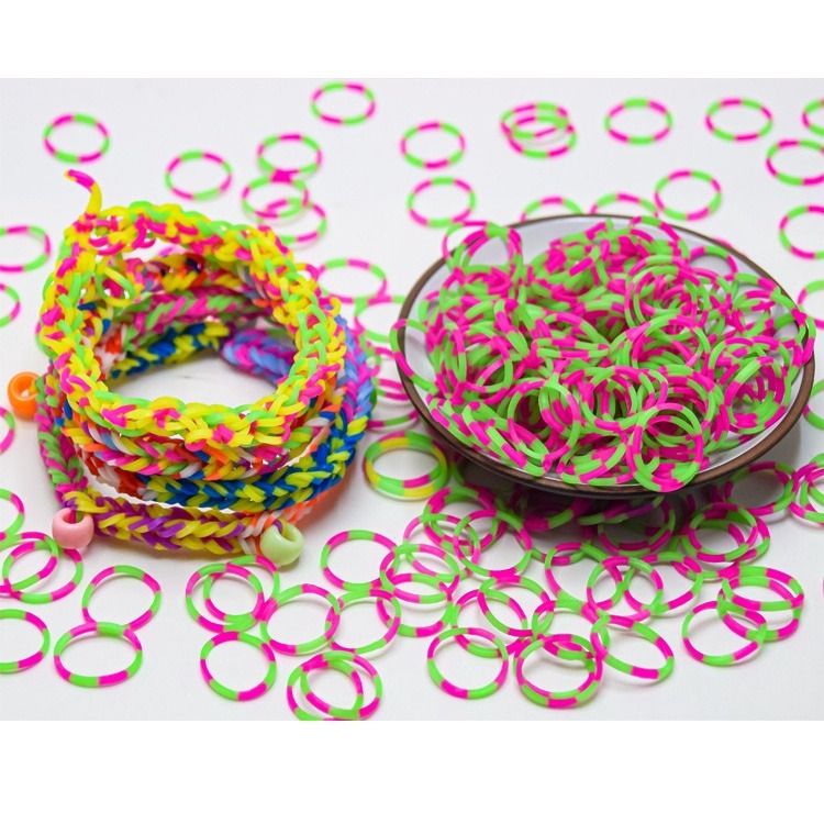 Rainbow Loom Band Kit - Bracelet Design Craft Kit, Hobbies & Toys ...