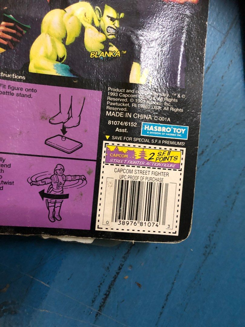 FREE TRACKED SHIPPING AND RARE AND VINTAGE Official Hasbro Capcom 1993 ...