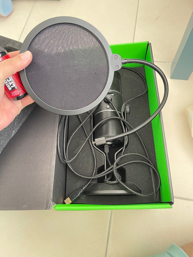 Razer Seiren Pro Elit XLR/USB Digital Microphone, Audio, Microphones on ...