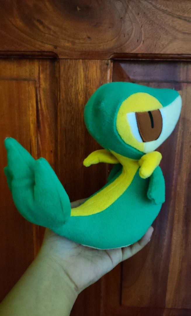 Snivy Takara Tomy plush on Carousell