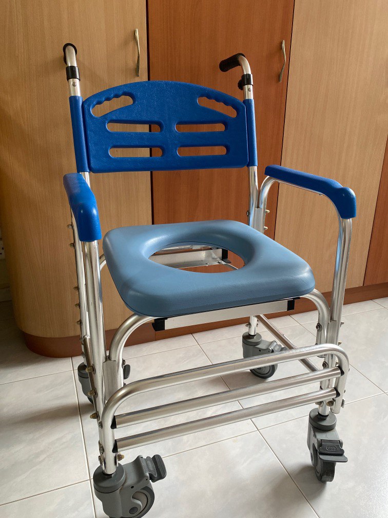 Toilet Commode with memory foam for comfort ( High Quality Shower ...