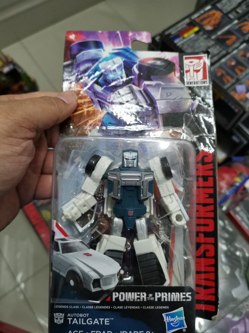 Transformers tailgate power of primes, Hobbies & Toys, Toys & Games on ...