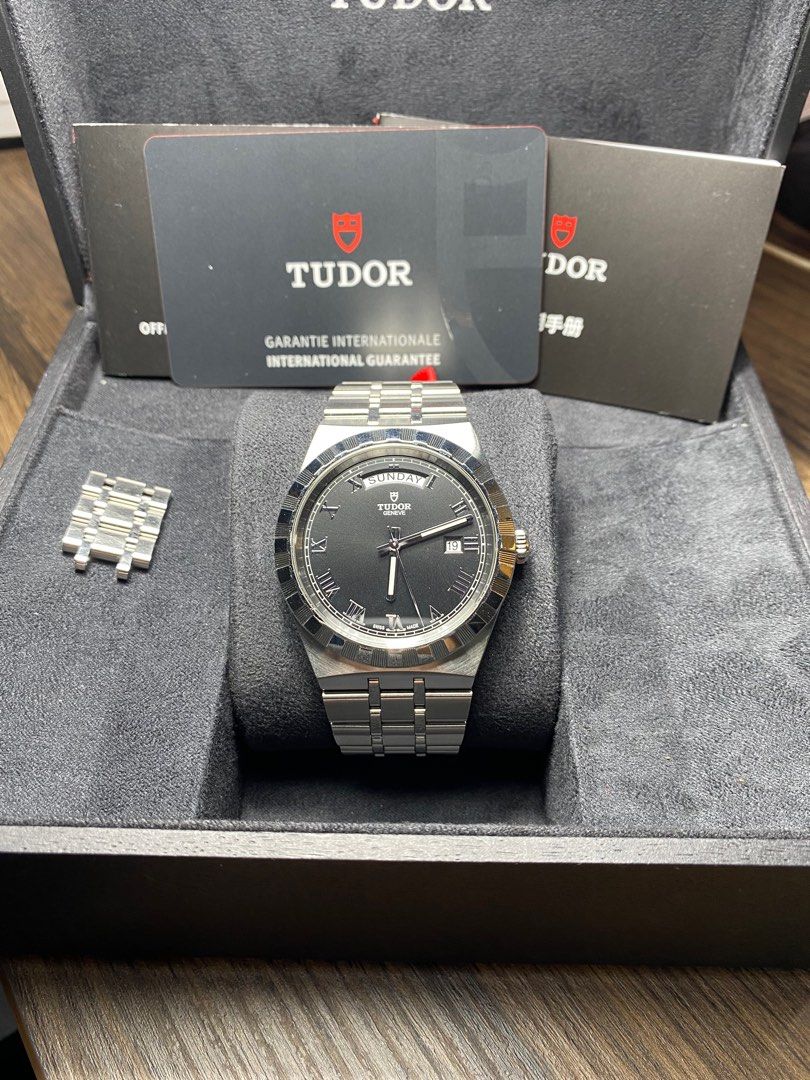 Tudor Royal Roman Black 41mm, Luxury, Watches on Carousell