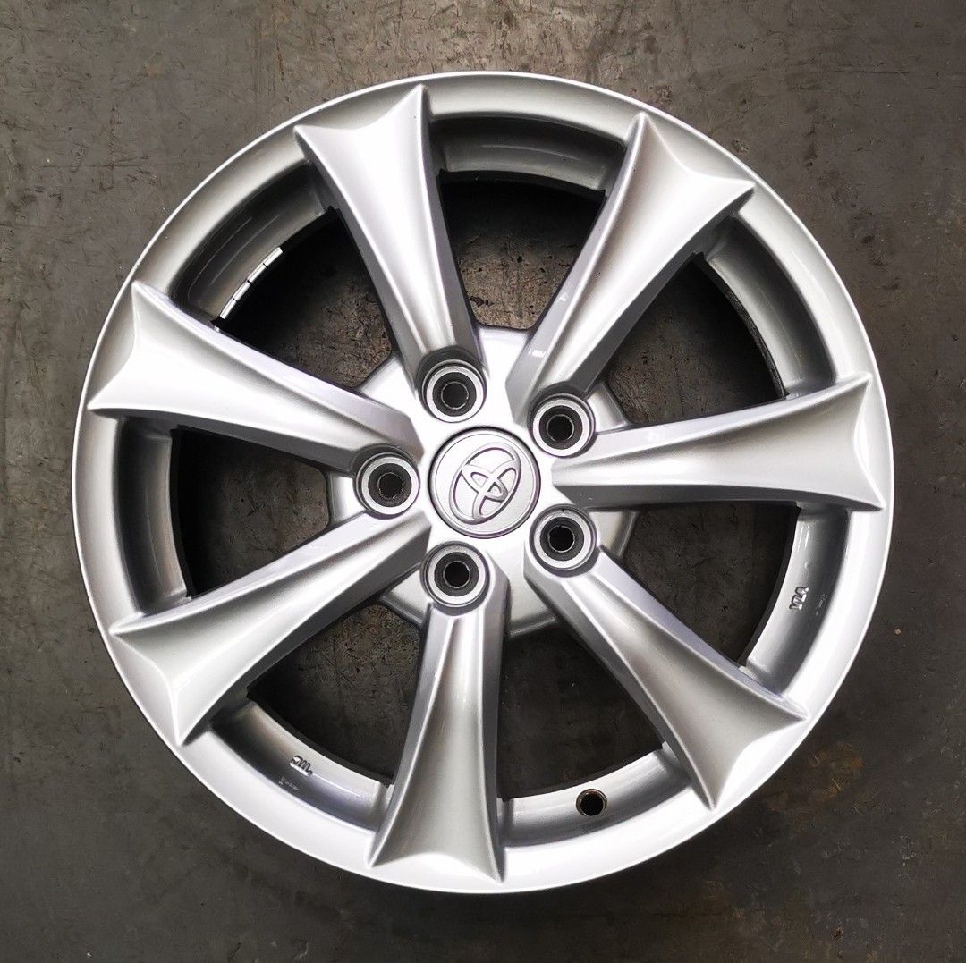 Used 15" Toyota Rims, Car Accessories, Tyres & Rims on Carousell
