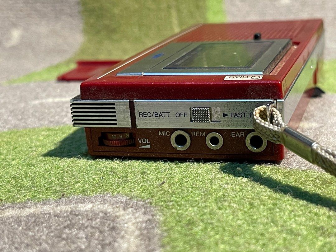 Vintage Sanyo Mini Cassette Voice Recorder, Audio, Portable Music ...