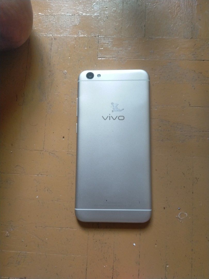 Vivo 1601 model for sale... Need to format back...got lock, Mobile ...