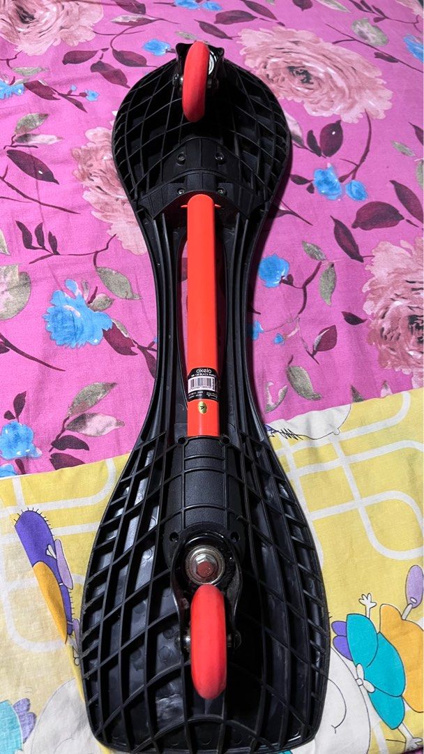 Waveboard relatively new, Sports Equipment, PMDs, E-Scooters & E-Bikes ...