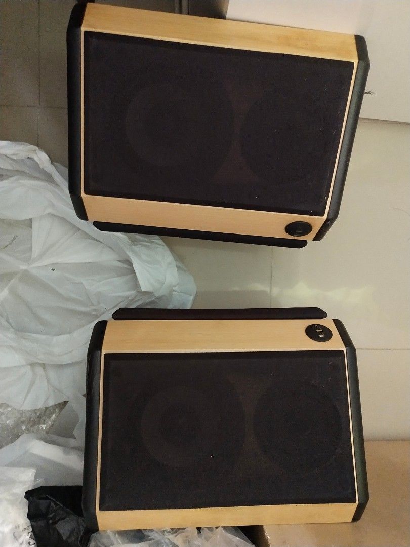 Wharfedale WH2 Surround speaker one pair, 音響器材, Soundbar、揚聲器、藍牙喇叭、耳擴 ...
