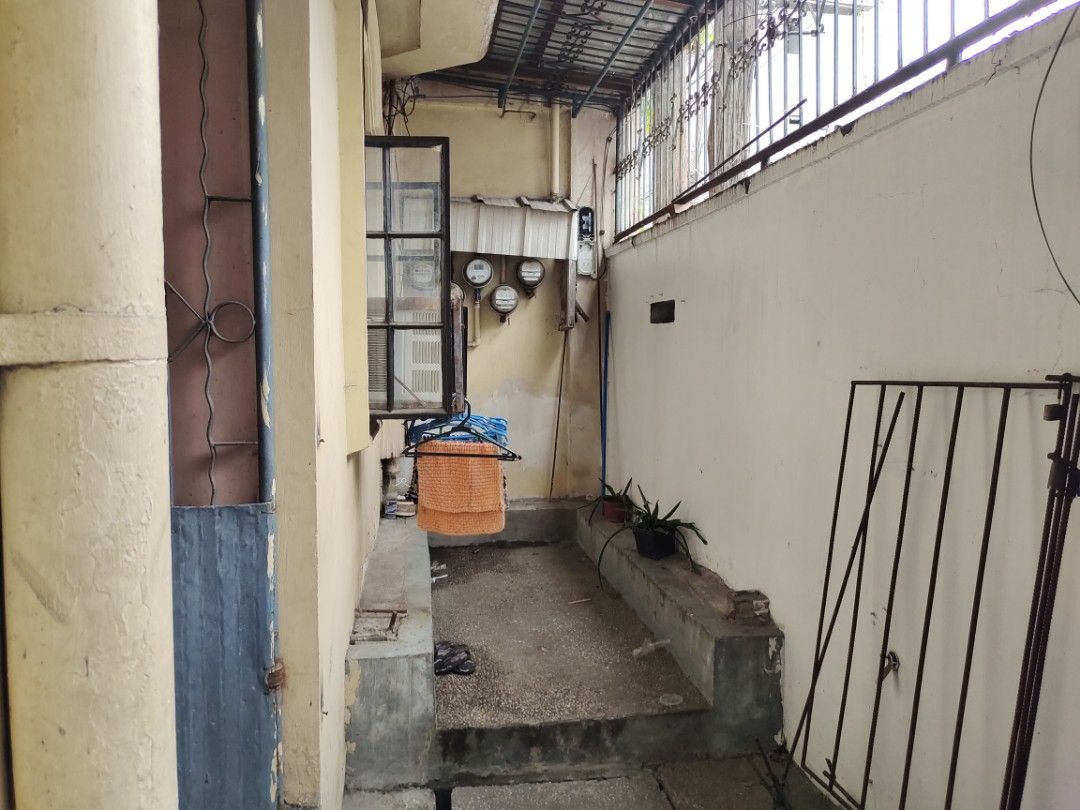 160sqm 2 Storey with 6 units Apartment near @ F.B Harrison Pasay City ...