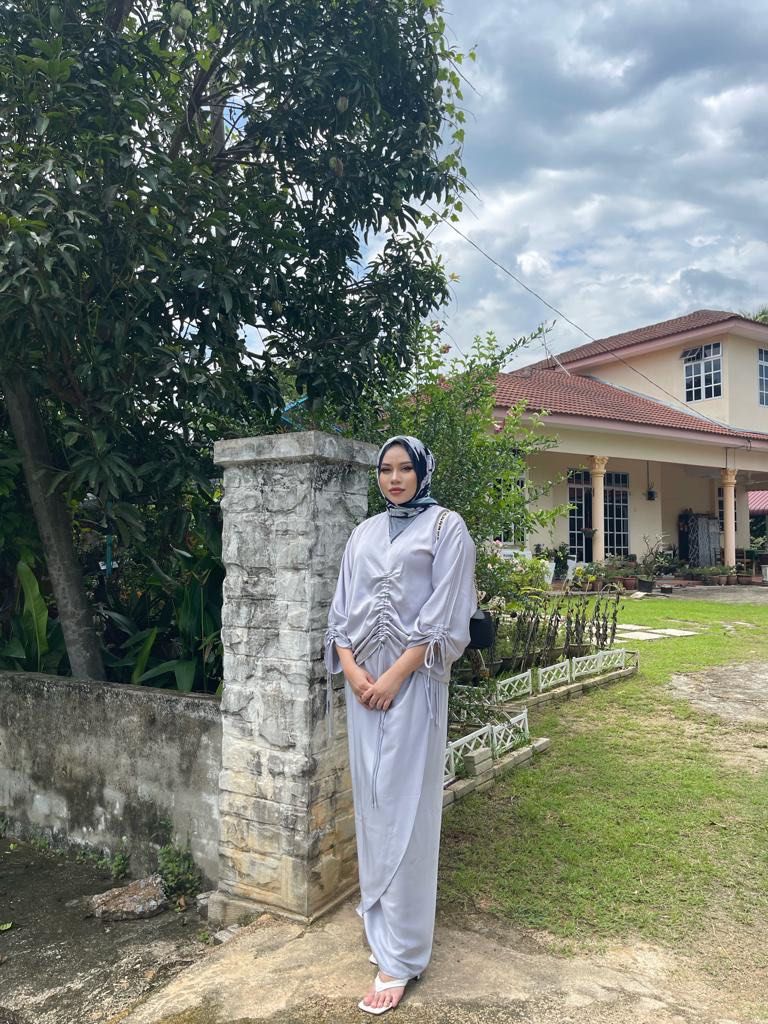 Alia B. X Naelofar, Women's Fashion, Muslimah Fashion, Baju Kurung ...