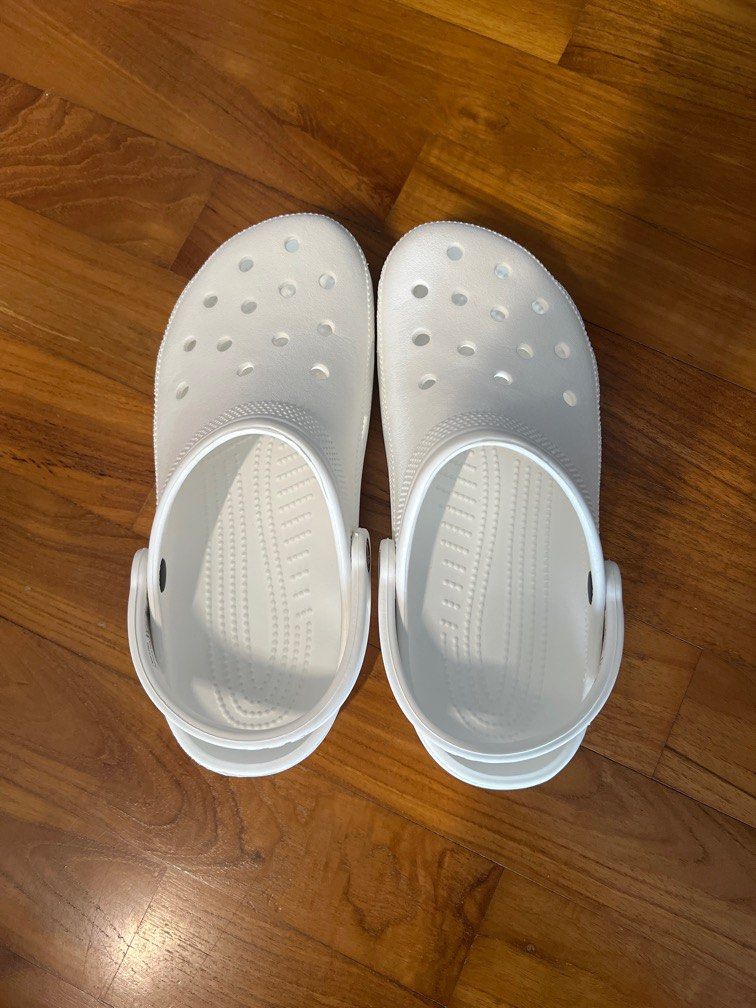 BRAND NEW White Crocs, Women's Fashion, Footwear, Flipflops and Slides ...
