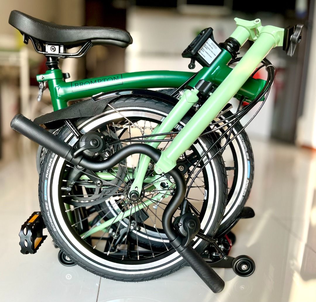 BRAND NEW BROMPTON C-LINE RACING GREEN BLACK EDITION (FOLDING BIKE ...