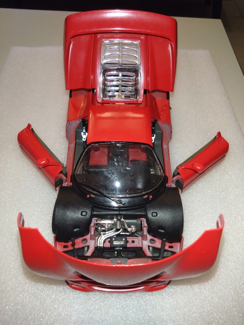 BURAGO FERRARI F50 MODEL CAR, Hobbies & Toys, Memorabilia ...