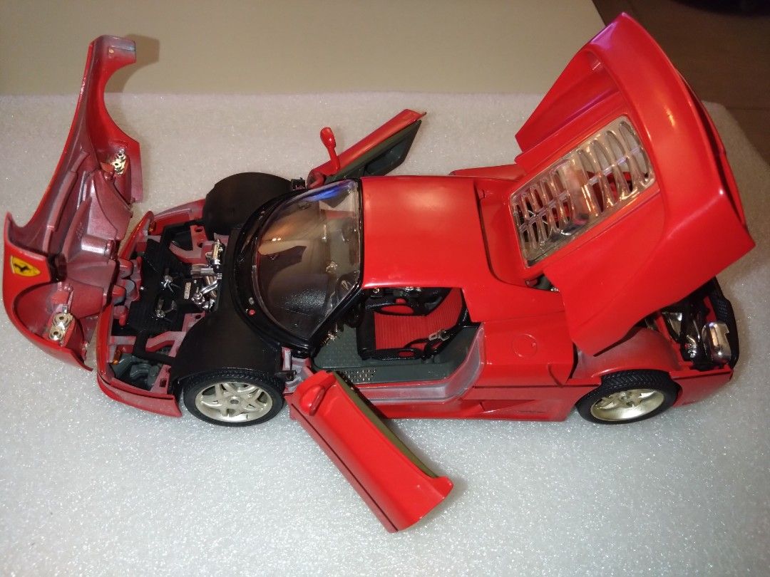 BURAGO FERRARI F50 MODEL CAR, Hobbies & Toys, Memorabilia ...