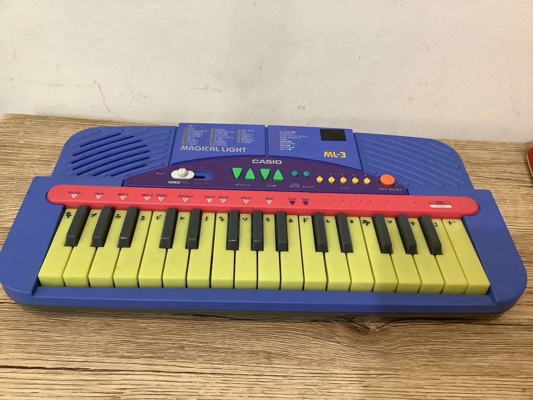 Casio ML-3 Magical Light Piano, Hobbies & Toys, Music & Media, Musical ...