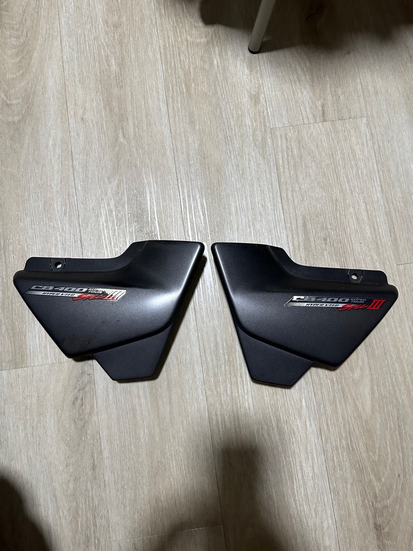 Cb400 super 4 side panel, Motorcycles, Motorcycle Accessories on Carousell