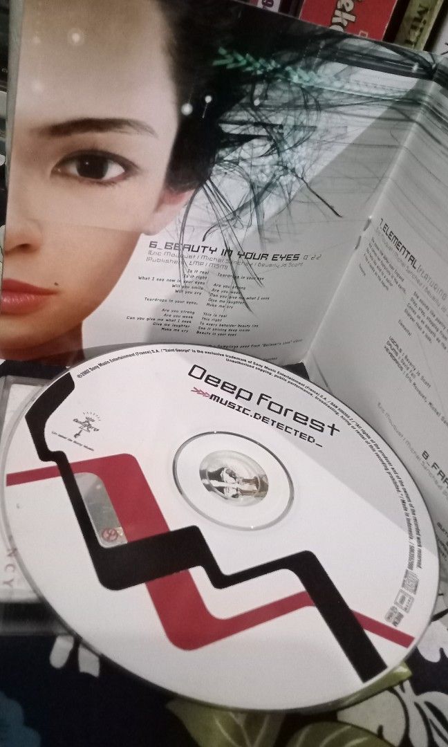 CD DeeP FoRest Music detected, Musik & Media, CD, DVD & Lainnya di Carousell