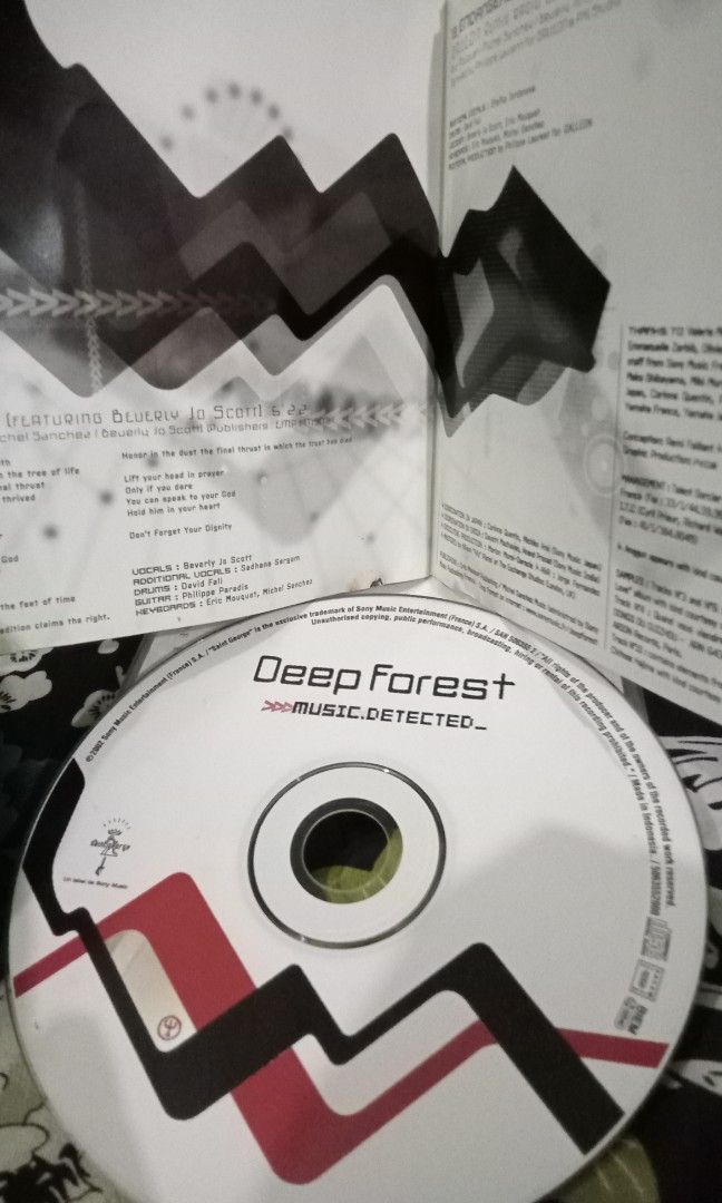 CD DeeP FoRest Music detected on Carousell