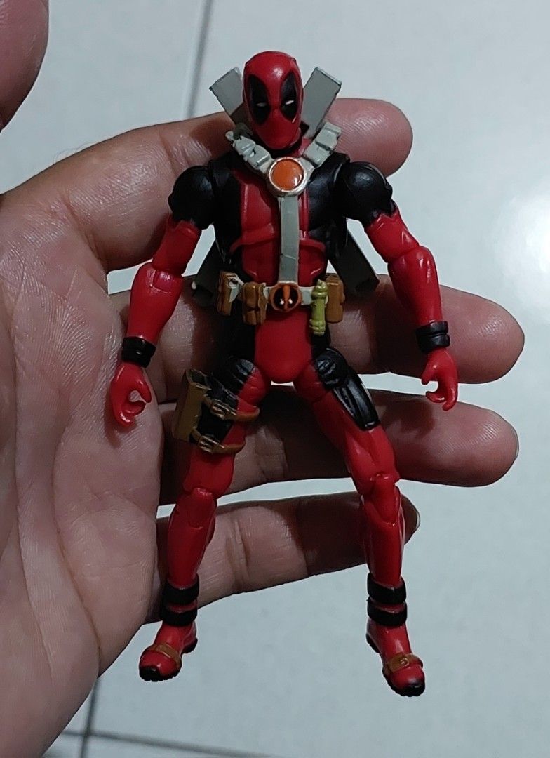 DEADPOOL comic version, Hobbies & Toys, Memorabilia & Collectibles ...