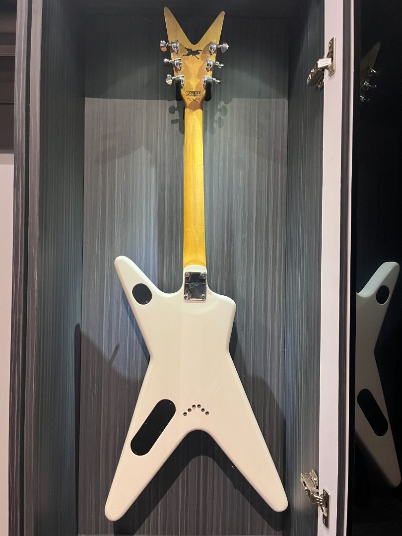 Dean Guitars Dimebag Dime DOF Camo, Hobbies & Toys, Music & Media, Musical Instruments on Carousell