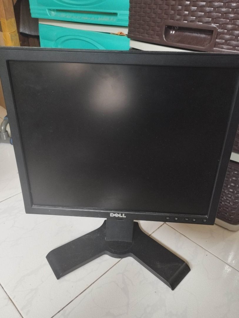 Dell 17 inch Square Monitor, Computers & Tech, Parts & Accessories ...