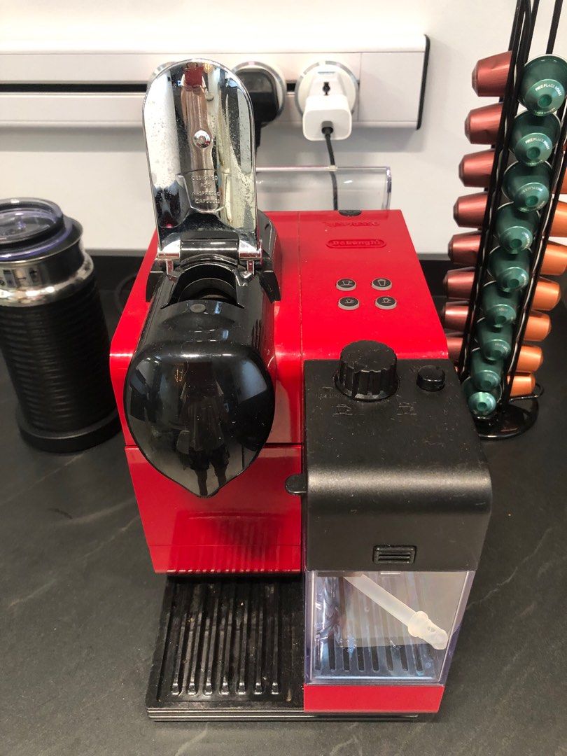 Delongi Nespresso coffee machine, TV & Home Appliances, Kitchen ...