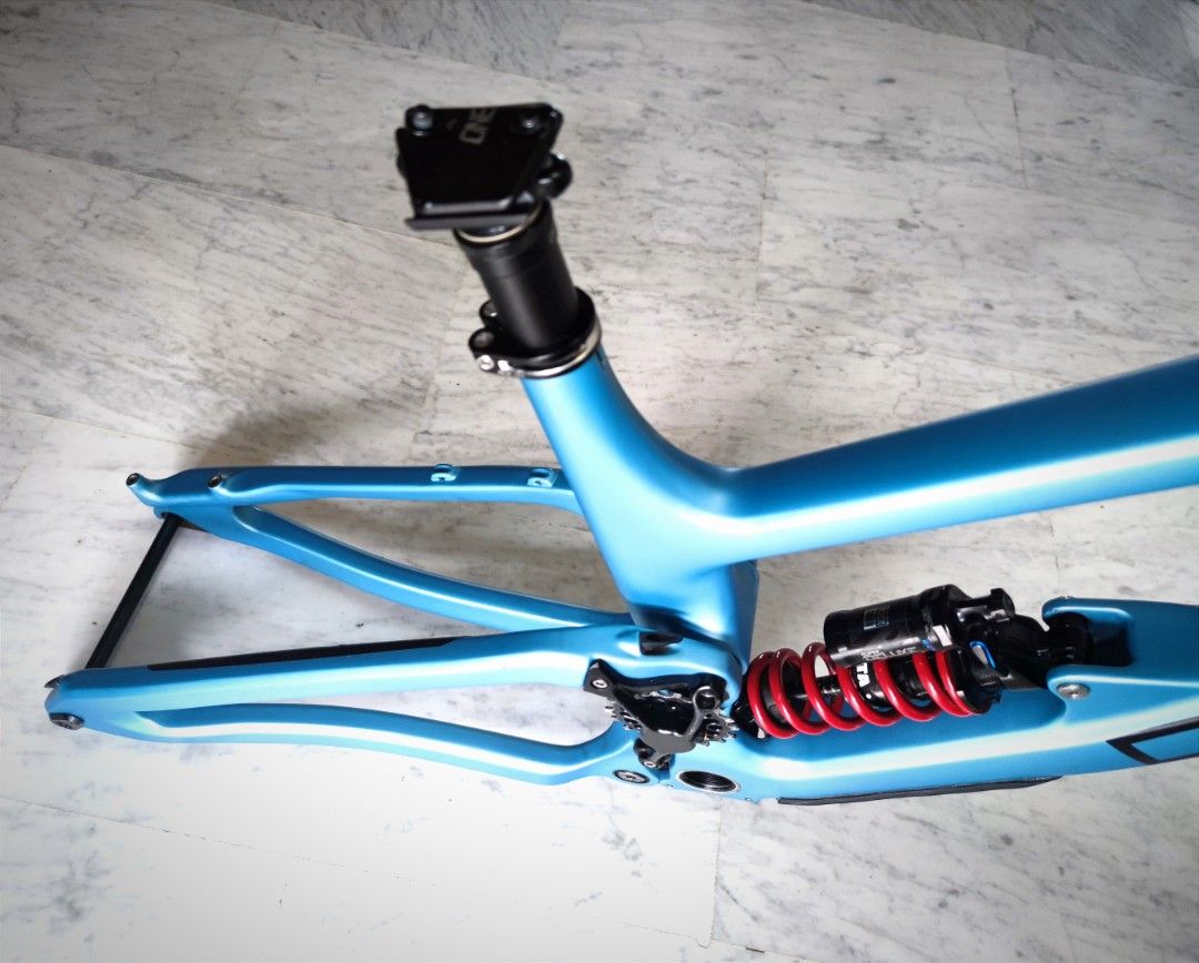 Deviate Highlander 150 with Rockshox Ultimate Coil Shock, Sports ...