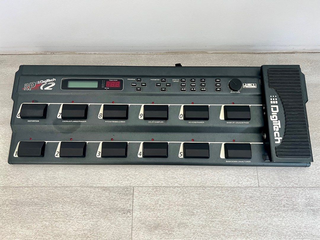 DigiTech RP-12 Guitar Multi-Effects Pedal, Hobbies & Toys, Music ...