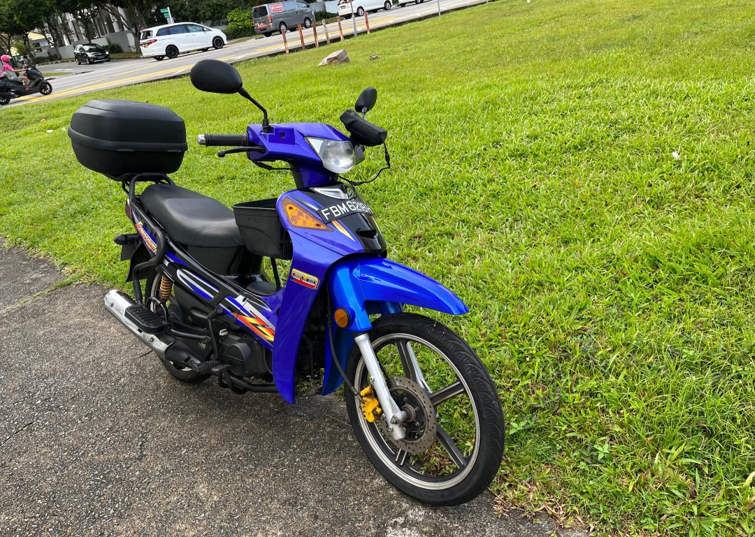 Economical Fuel Efficient Class 2B Despatch Clutchless Semi Auto ...