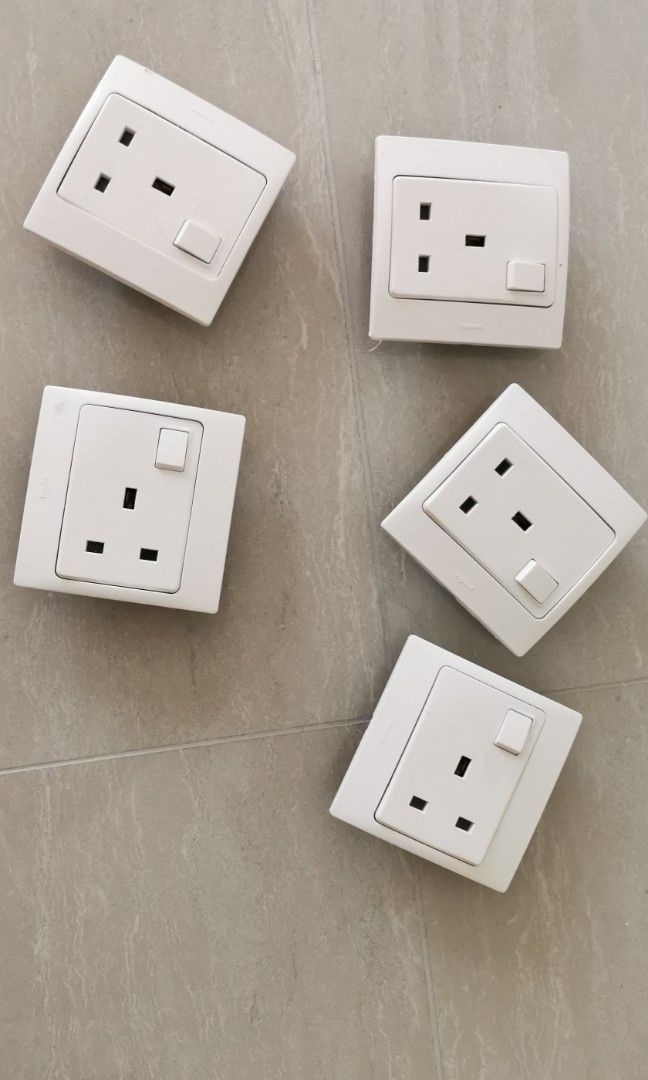 Electric Socket, TV & Home Appliances, Electrical, Adaptors & Sockets ...