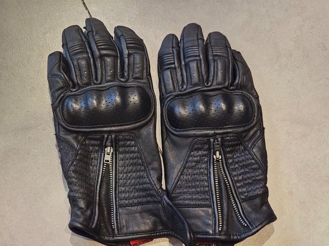 Five Kansas Cafe Racer Motorcycle gloves, Men's Fashion, Watches & Accessories, Gloves on Carousell