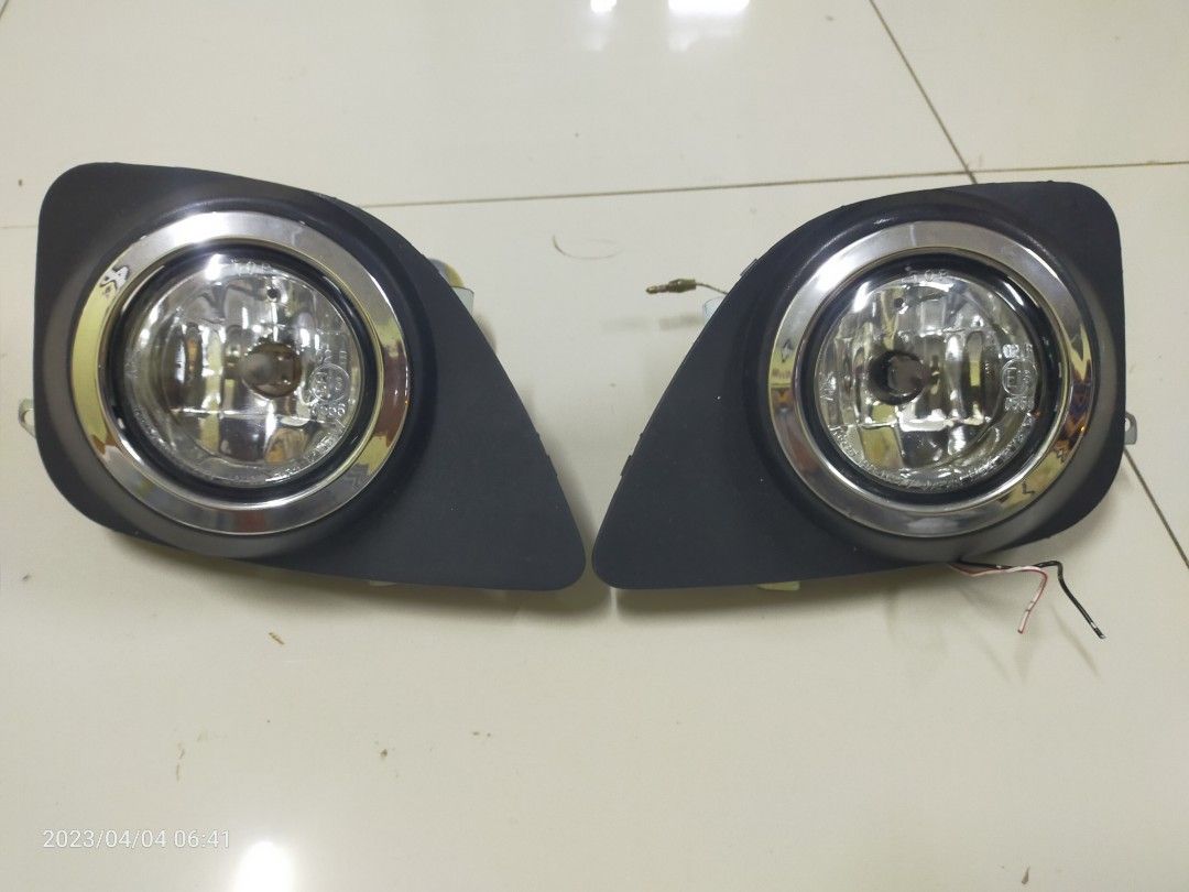Foglamp viva elite original koito made in japan, Auto Accessories on Carousell