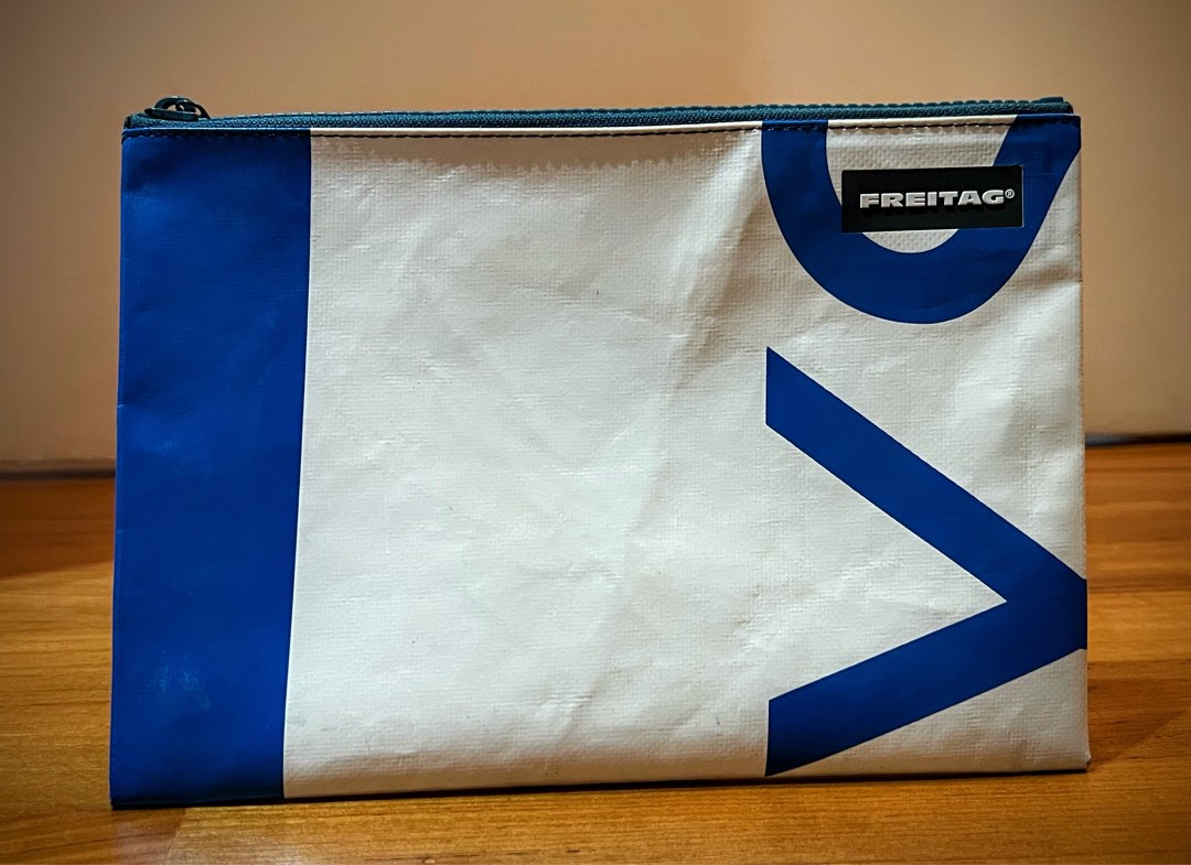 Freitag F07 Chuck Pouch Unique, Men's Fashion, Bags, Belt bags, Clutches and Pouches on Carousell