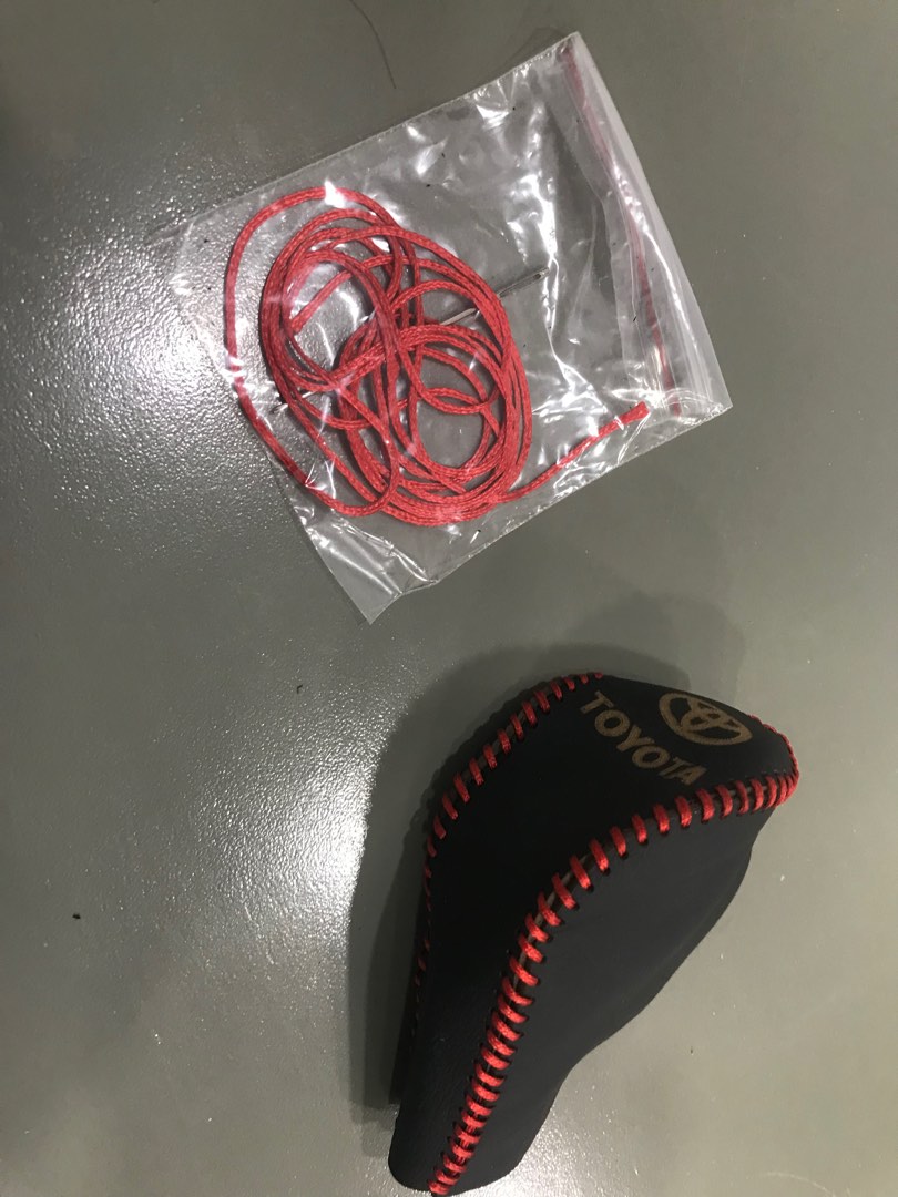 Gear knob cushion pad with Toyota logo, Car Accessories, Accessories on ...
