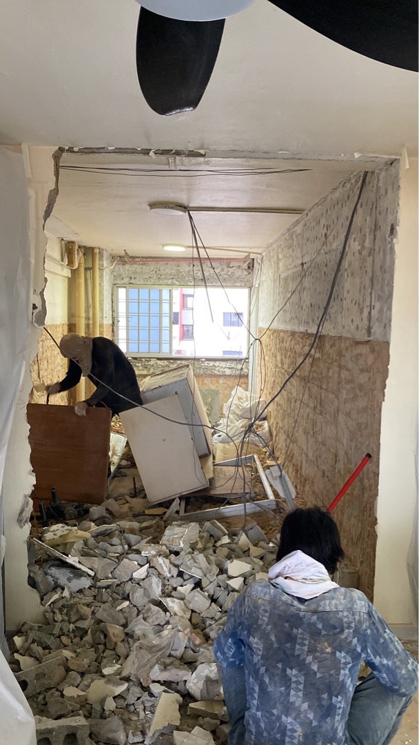 Hacking/dismantling/demolishing services, Home Services, Renovations, Full Home Renovation, HDB ...